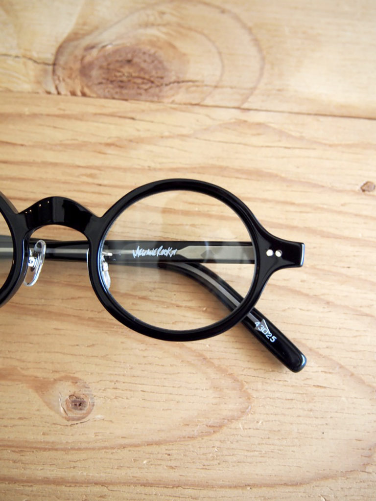 MEGANE ROCK, VECTOR 005s - notwonderstore